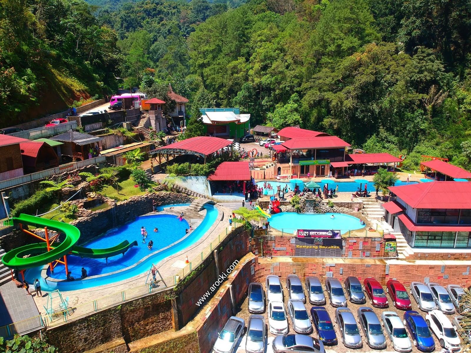 Wisata Kampung Karuhun di Sumedang: Menyajikan Pesona Alam dan Budaya ...