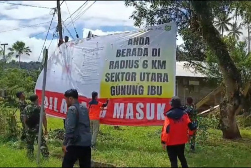 BNPB Pasang Sirene dan Rambu Peringatan Erupsi Gunung Ibu | NNC Netralnews