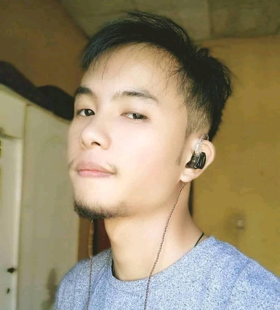 Dikdik Permana Azalia Rilis Single "Kau dan Aku Telah Berbeda" yang Menggugah Kisah Cinta | NNC ...