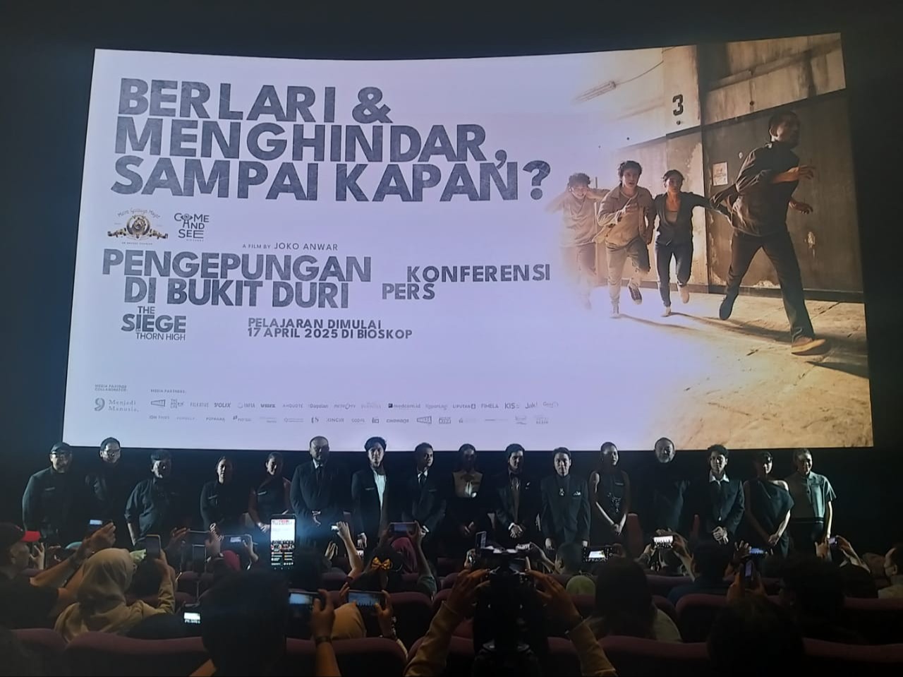 Film “Pengepungan di Bukit Duri" Membuka Mata untuk Berpikir Situasi ...