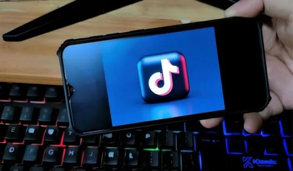 Video Elga Viral 5 Menit Hotel Juli Puruk Cahu di Tiktok & Twitter, Link Asli Banyak Dicari ...