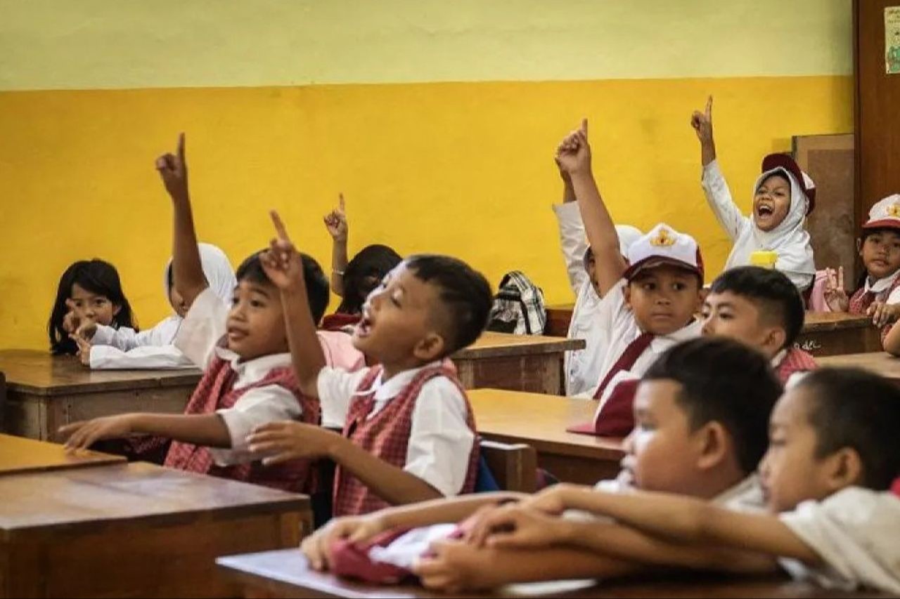 Pendidikan Gratis: Solusi Kesejahteraan atau Beban Negara? | NNC Netralnews