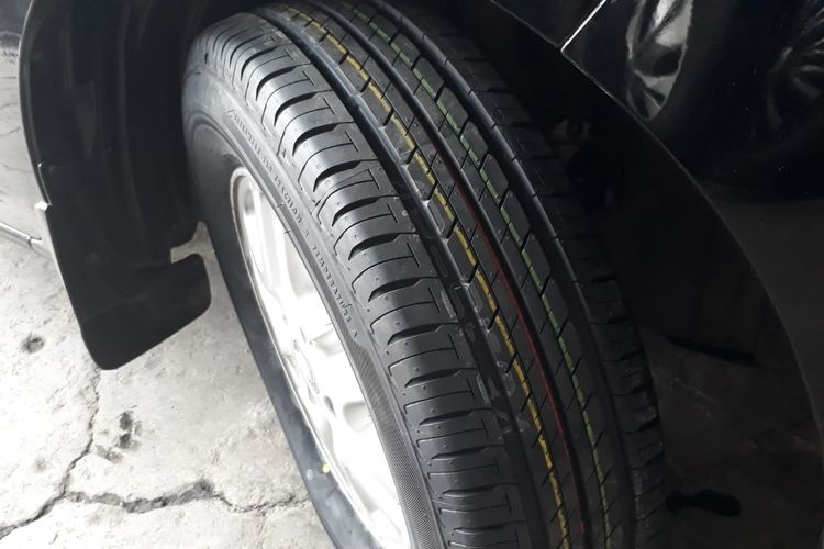 Harga Ban Bridgestone untuk Innova Zenix: Pilihan Tipe Irit,Touring ...