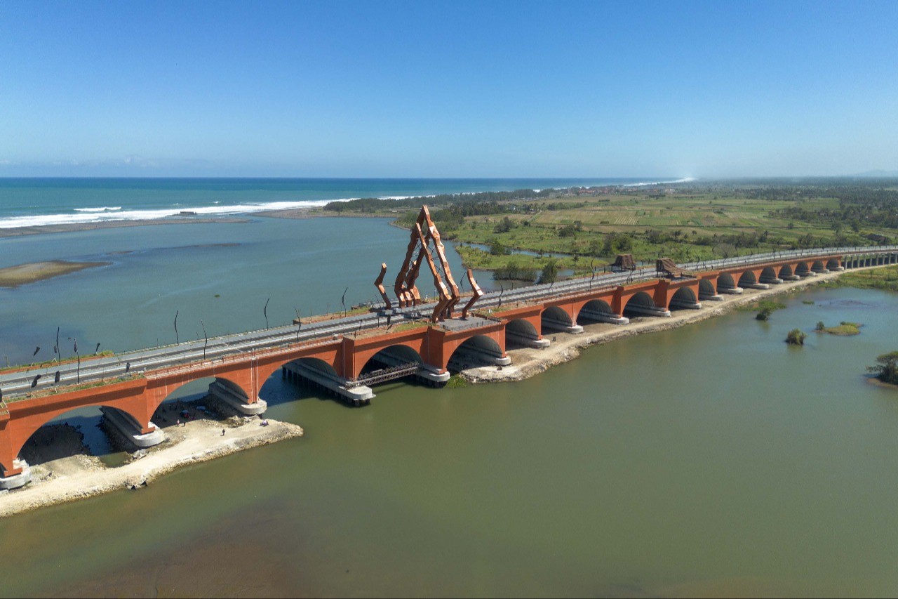 Jembatan Pandansimo dan Pantai Pandansimo: Pesona Wisata di Selatan ...