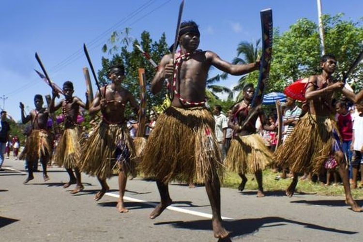 The Cakalele Dance: A Symbol of Maluku’s Heroic Heritage That Still ...