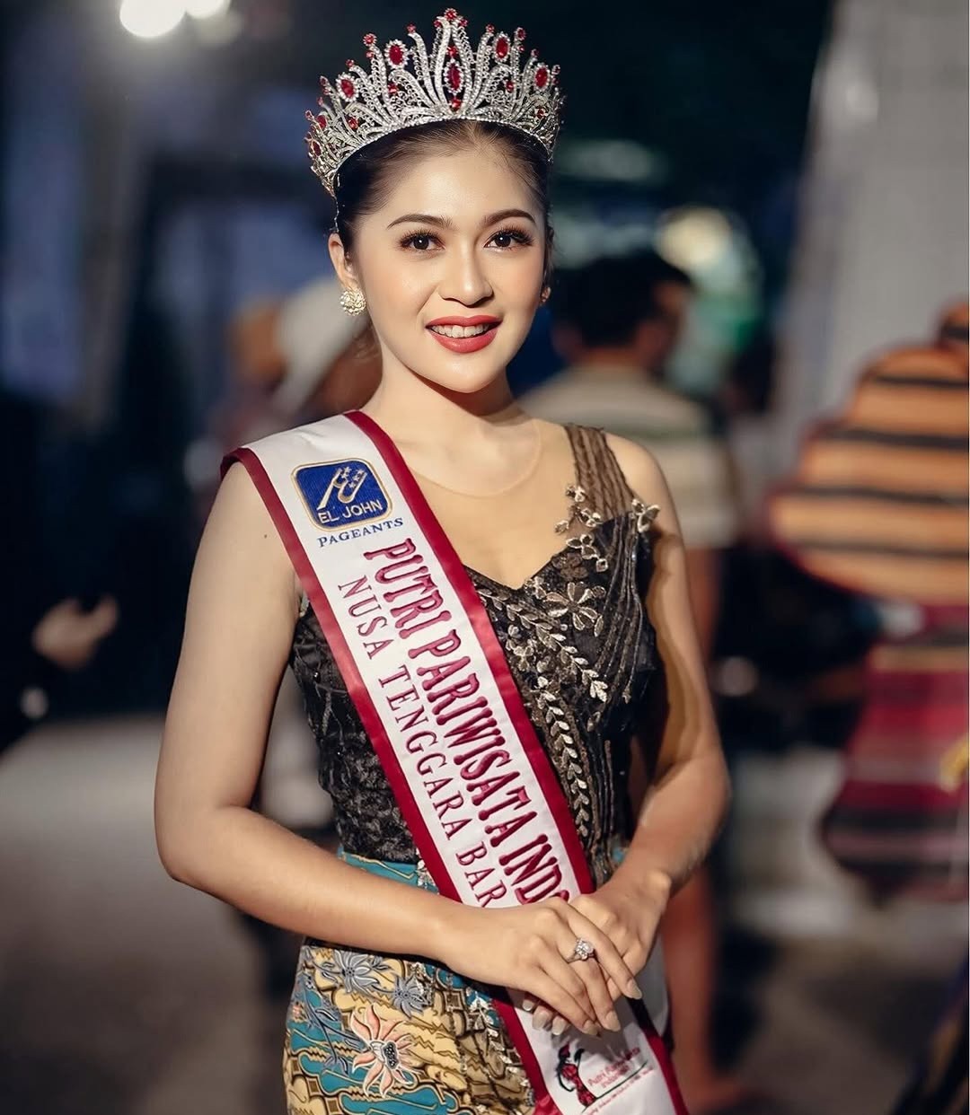 Gak Cuma Cantik, Mia Maharani Dewi Punya Pesona yang Bikin Meleleh! | NNC Netralnews