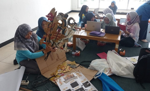 Dari Wayang sampai Daleman HP Jadi Pameran Pembelajaran Mendalam | NNC ...