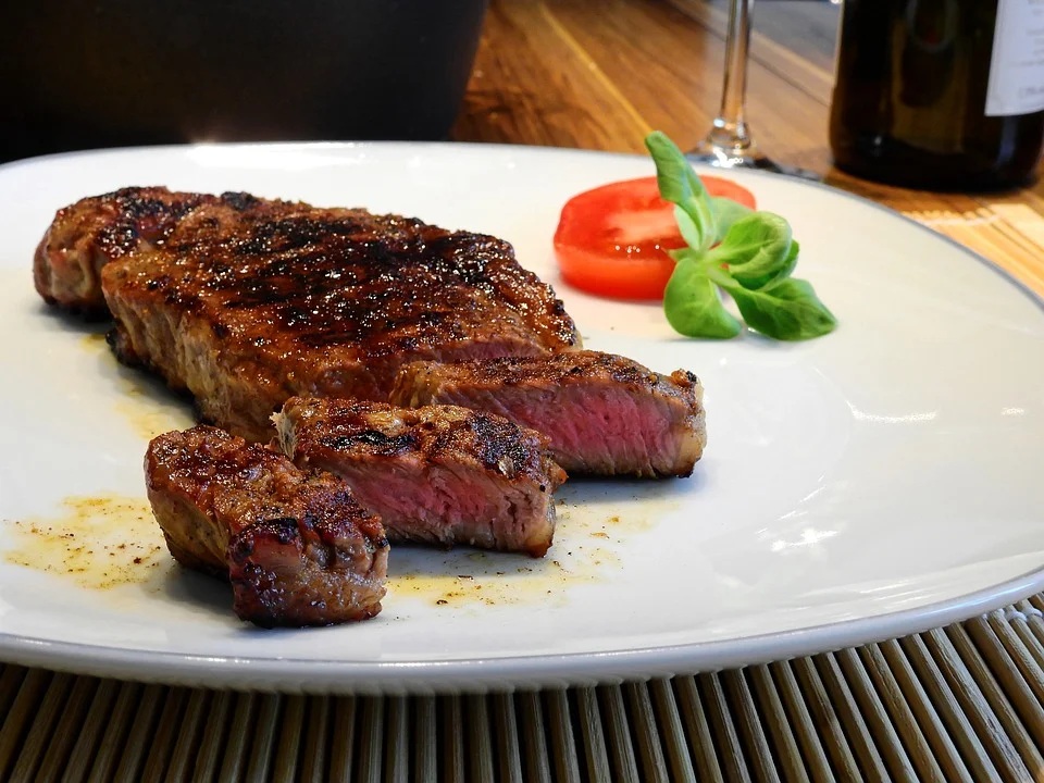 Mau Bikin Steak Sendiri di Rumah? Ini Tips Memilih Daging Terbaik dan ...