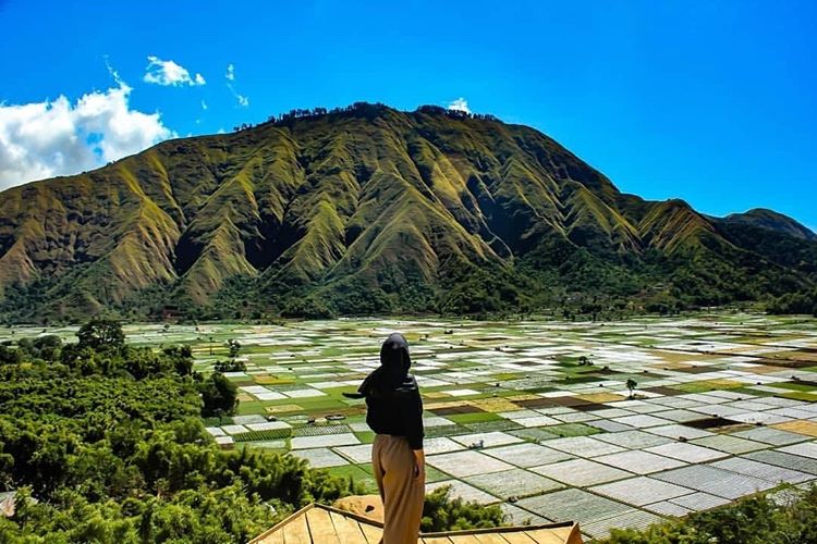 Menyingkap Rahasia di Balik?Permadani 'Aladin'?di Kaki Gunung Rinjani ...