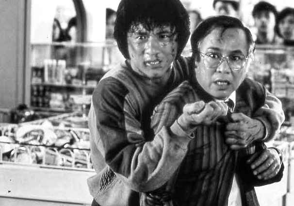 Jackie Chan Berduka, Sutradara dan Aktor Chor Yuen Meninggal Dunia ...