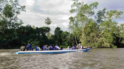 Ketika Menyusuri Sungai Pulau Besing Banua Berau Menjadi Wisata Edukasi ...