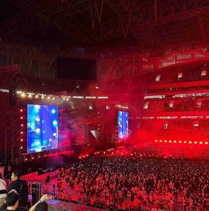 Dibuka dengan Membawakan 'Angin' dan 'Arjuna', Dewa 19 Konser di JIS ...