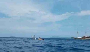 Kapal Wisata Tenggelam Setelah Diterjang Ombak di Labuan Bajo, Begini Nasib Penumpangnya | NNC ...