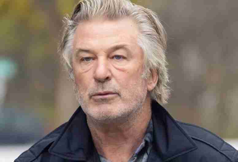 Usai Insiden 'Rust', Alec Baldwin akan Kembali Tampil di Film untuk ...