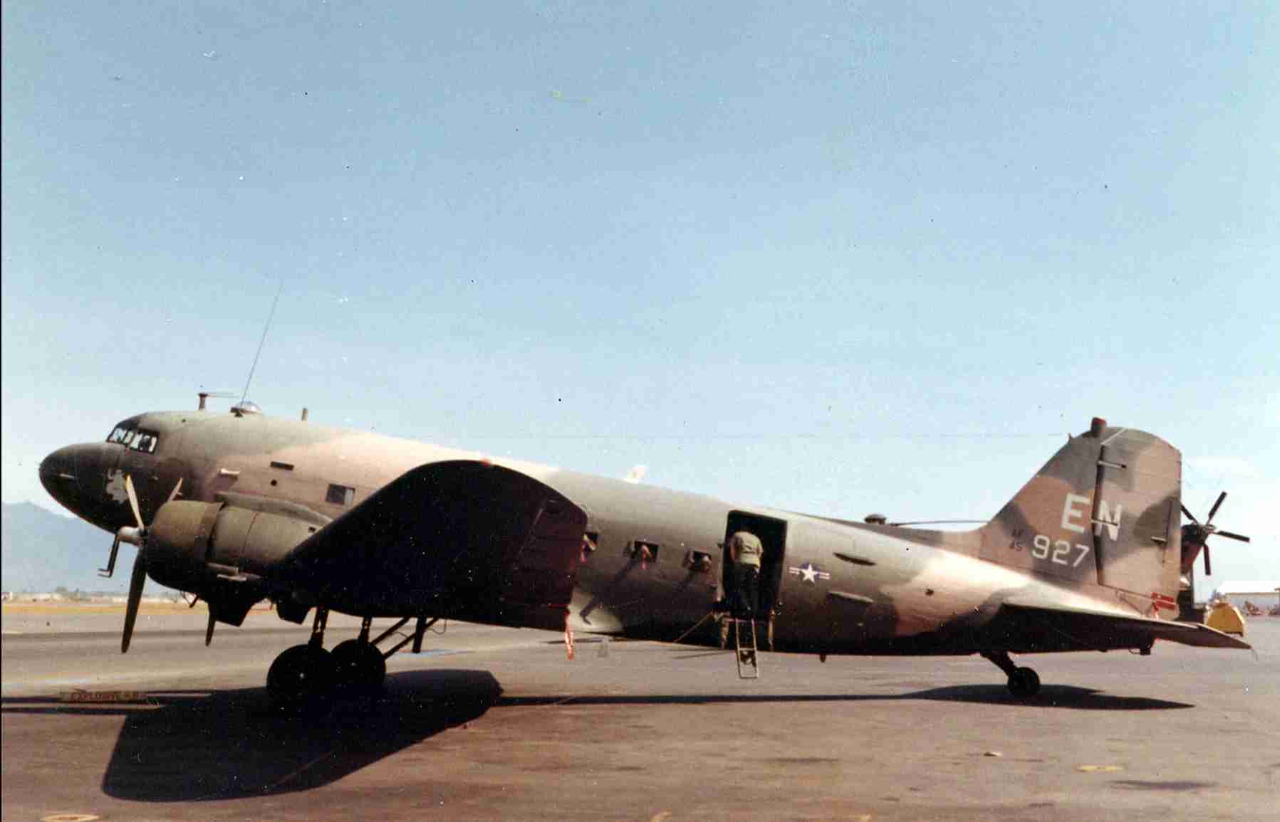 Pesawat Terbang Legendaris Douglas AC-47 Spooky | NNC Netralnews