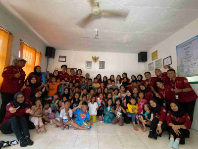 HMD EKP FEB UM Gelar Kegiatan "Sekolah Rakyat" di Kampung Tridi Kota ...