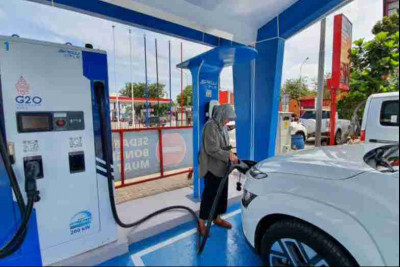 PLN Enhances Hydrogen Refueling for Faster EV charging | NNC Netralnews
