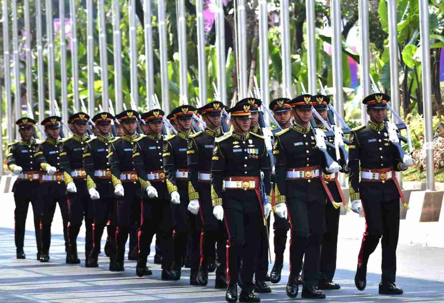 Cordon Guard: The Troop of Best Soldiers Welcoming Heads of States to ...