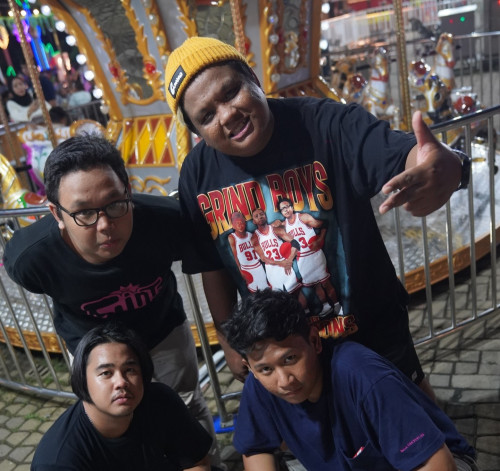 Flint: Band Powerpop Jakarta yang Siap Hidupkan Kembali Semangat Musik ...